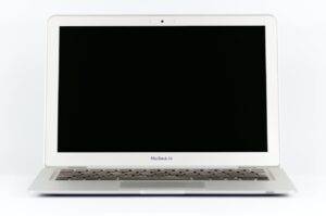 如果水洒在MacBook键盘上该怎么办 - TobMac